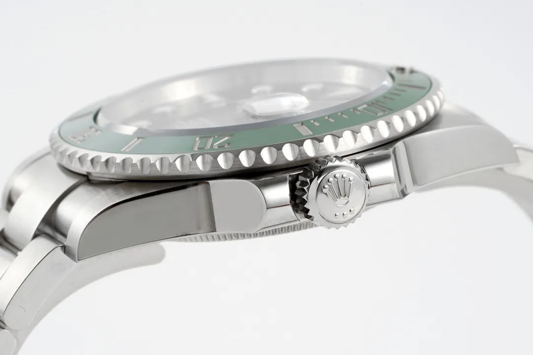 Replica AR Factory Rolex Submariner Hulk Green Ceramic Bezel Black Dial ...